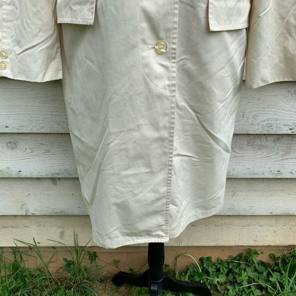 Vintage | Jackets & Coats | Vintage Cream Button Front Any Weather ...